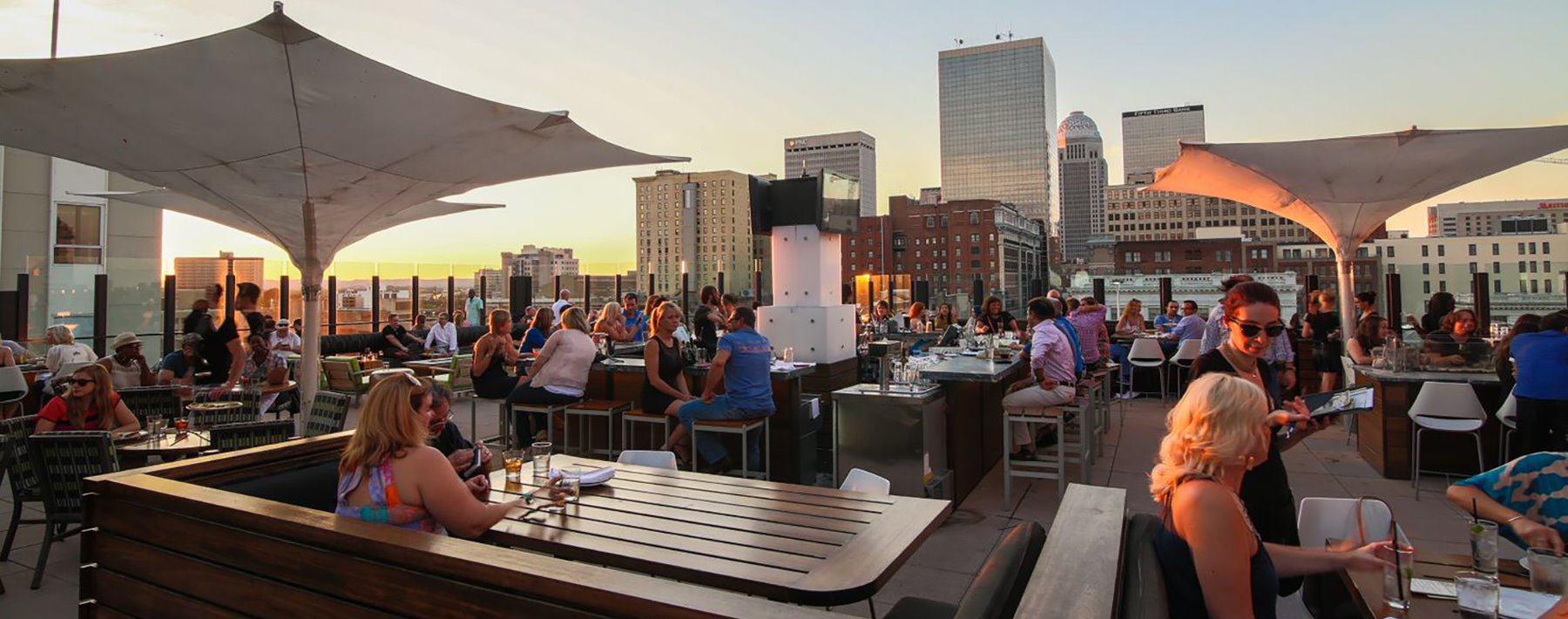 Louisville Restaurants | 8Up Elevated Drinkery & Kitchen